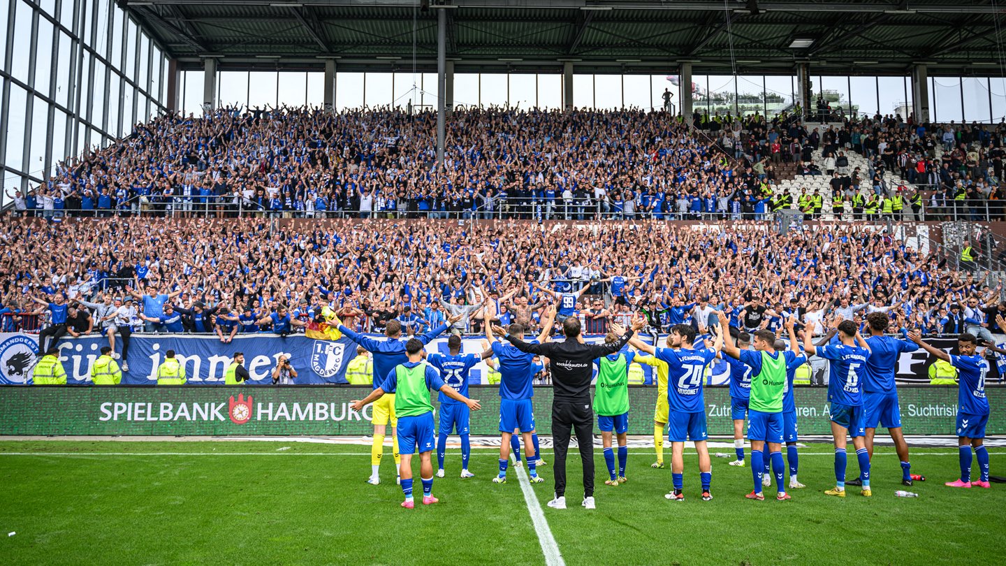 Tickets: 1. FC Magdeburg